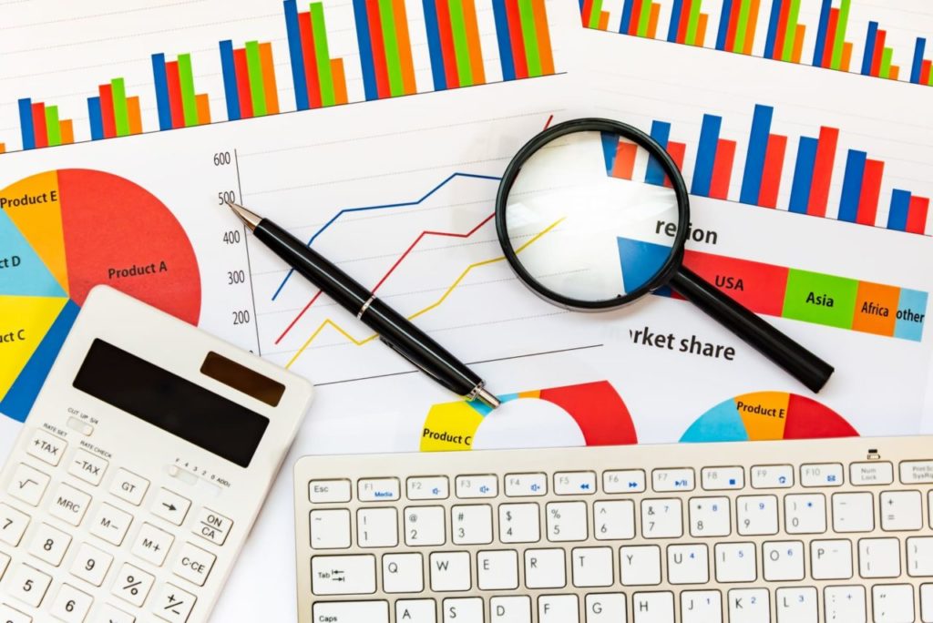 Pythonでデータ分析をする方法｜ライブラリの使い方も解説｜Kredo Blog